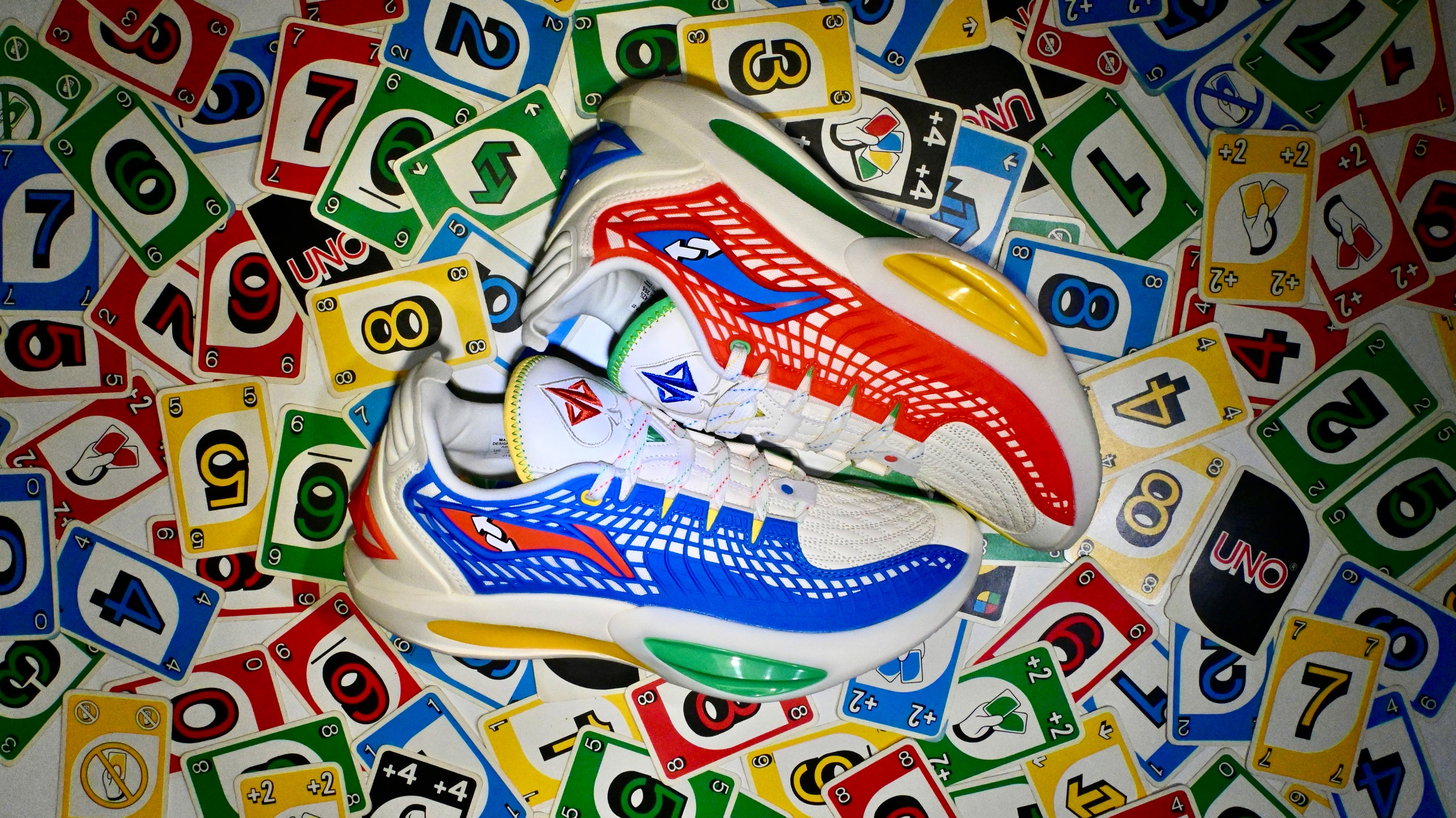 Basketball Store - Scarpe da basket e abbigliamento basket- Basketball